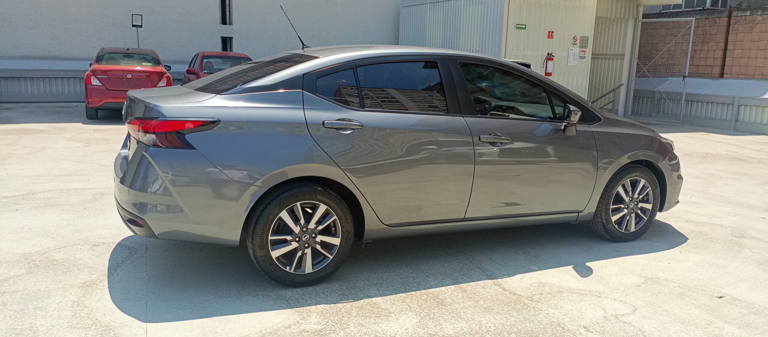 Nissan VERSA 2022 - CARSHOP